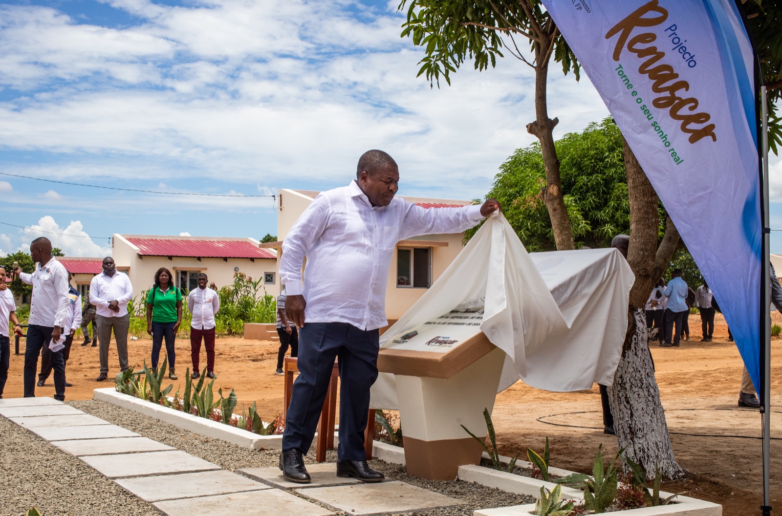 Moçambique enfrenta um desafio de transformação estrutural no paradigma ...